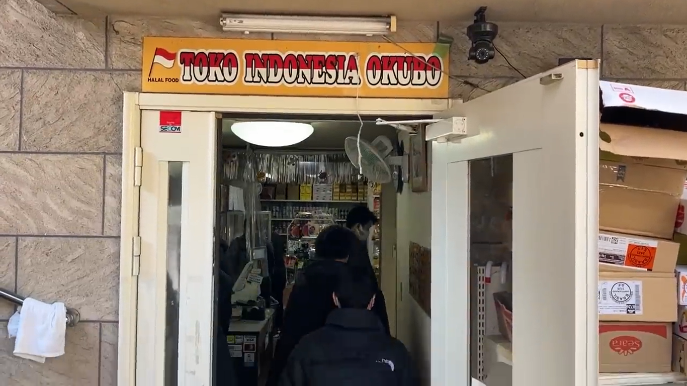 Yusuke Sakazaki – Challenge Mencoba Hidangan Pedas Indonesia